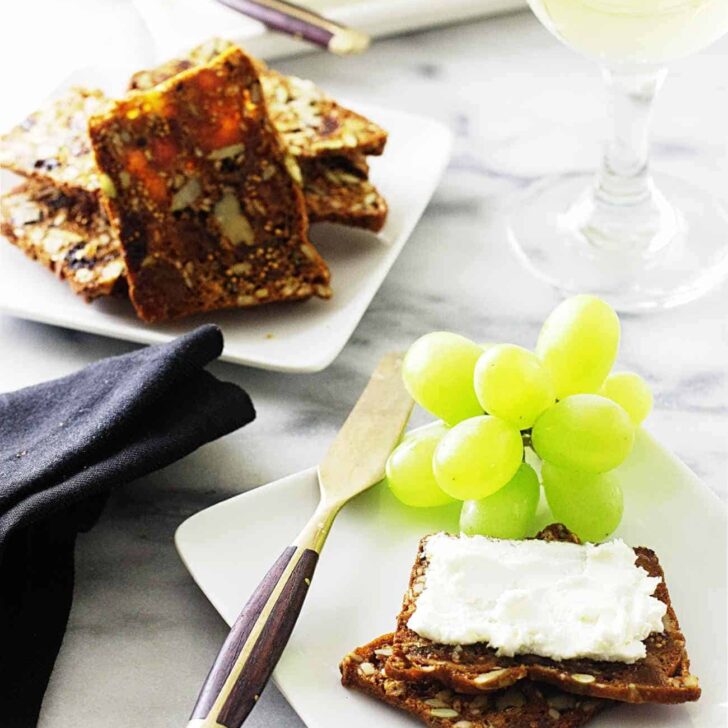 Ancient Grains Gourmet Crackers - Savor the Best
