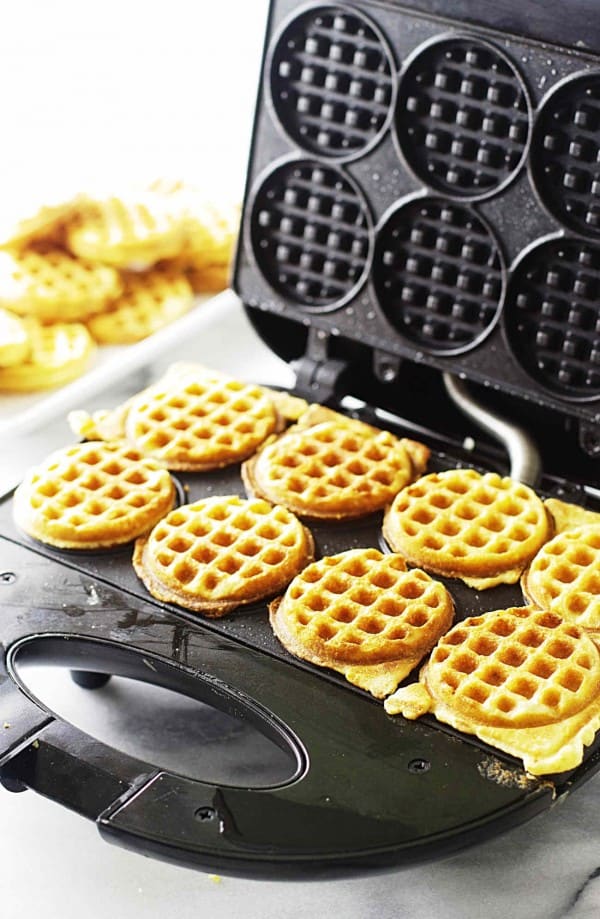 Chipotle Pulled Pork and Mini Corn Waffle Appetizers - Savor the Best