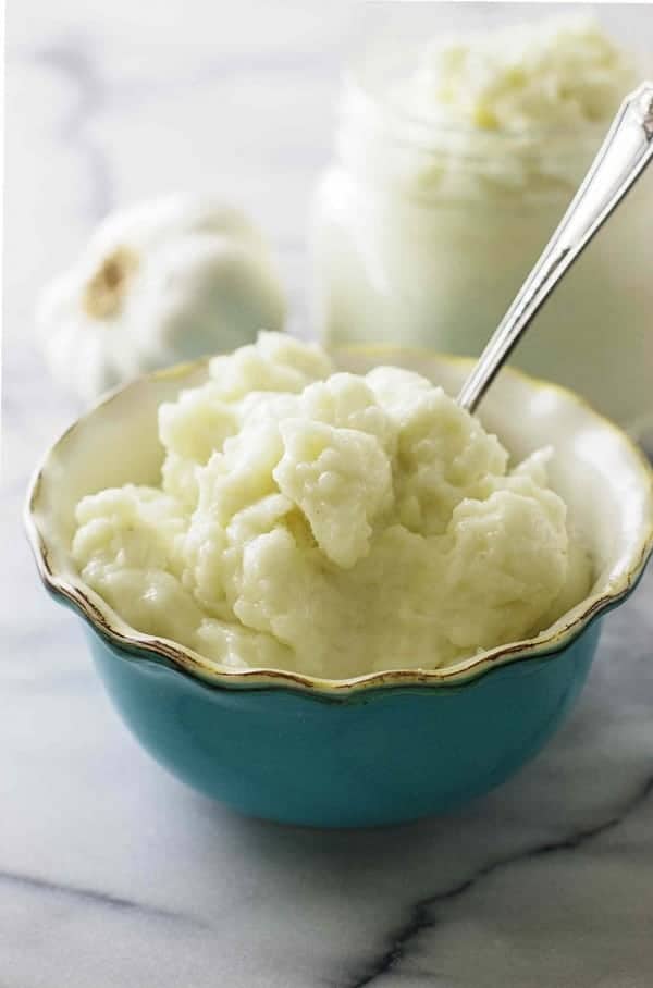 Lebanese Garlic Sauce - Savor the Best