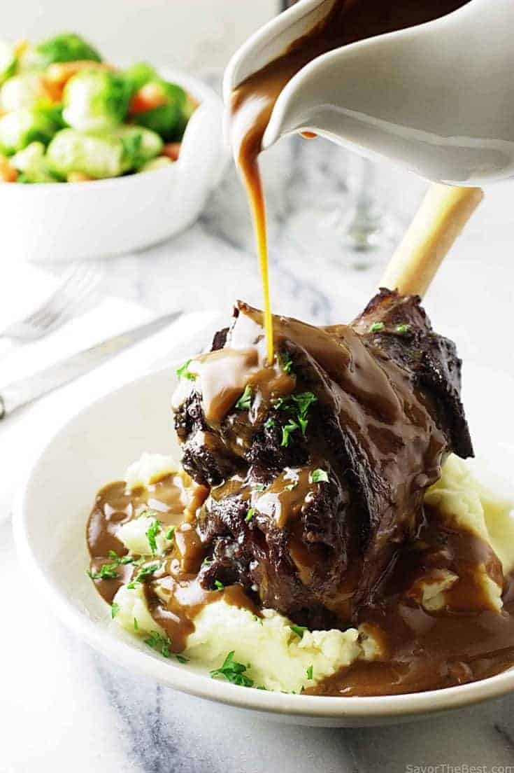 Red Wine Braised Short Ribs with Garlic and Herbs - Savor the Best