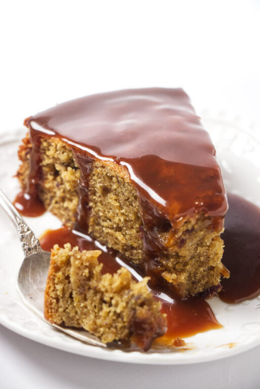 Date Cake with Orange: A Twist on a Classic Cake - Savor the Best