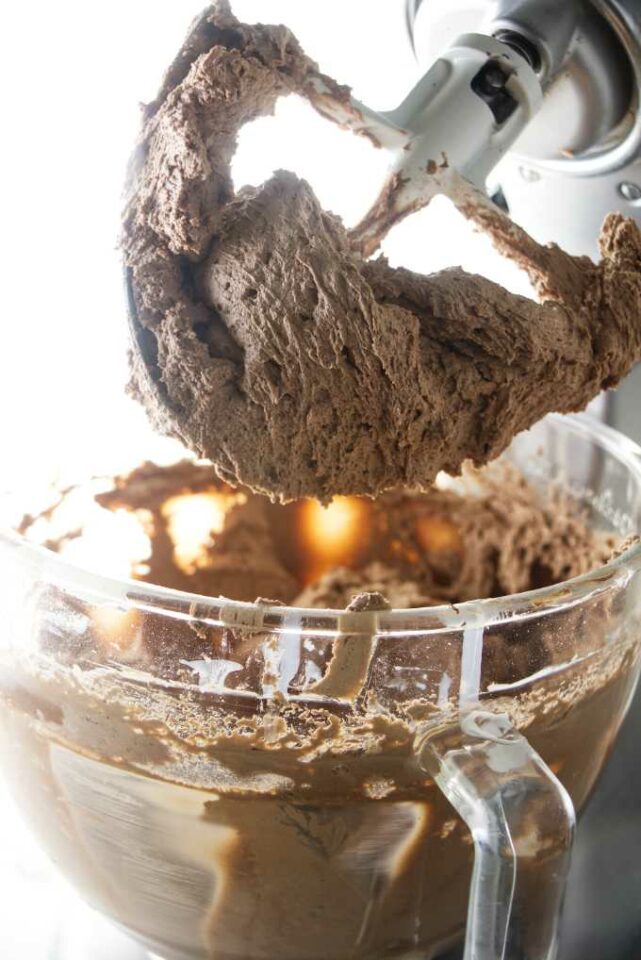 Nutella Buttercream and Cake Filling - Savor the Best