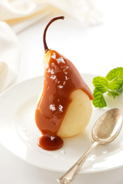 White Wine Poached Pears Savor The Best
