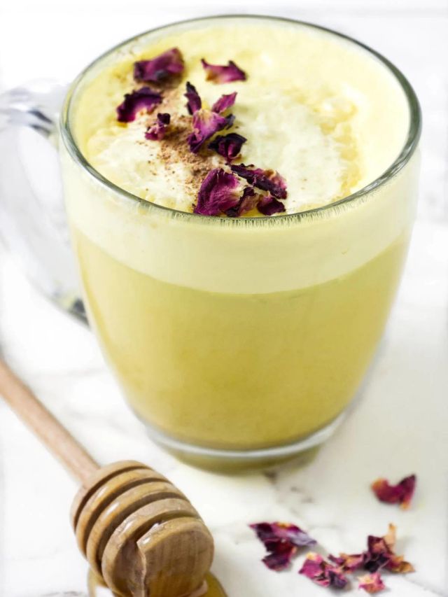 Golden Turmeric Latte - Savor the Best