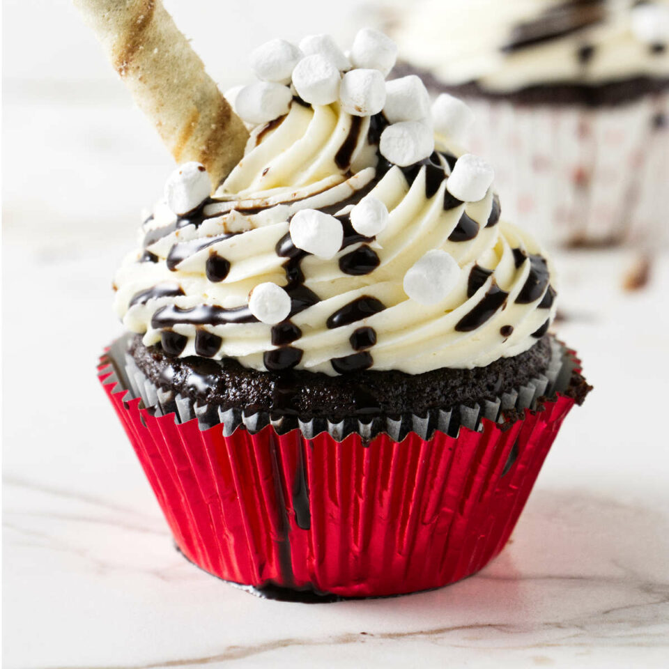 Hot Chocolate Cupcakes - Savor the Best