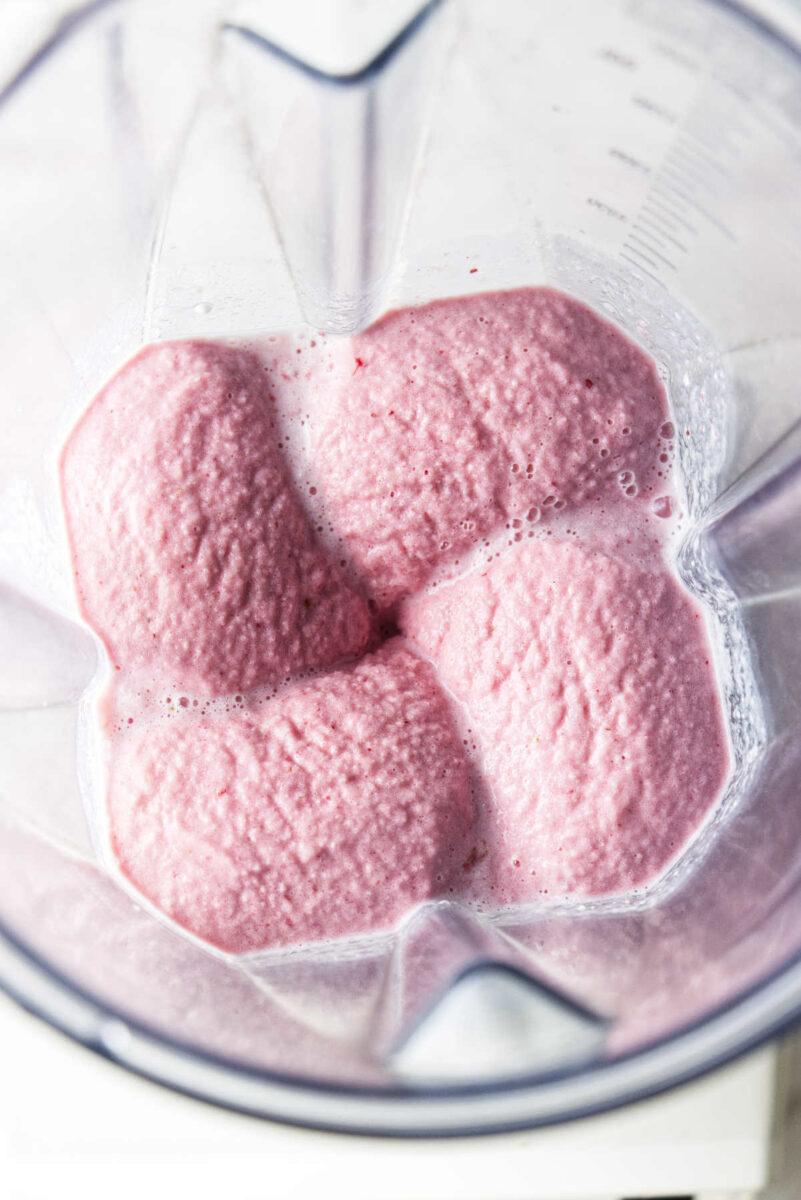 Strawberry Protein Smoothie - Savor the Best