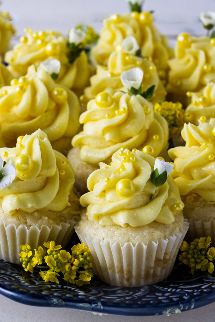 Mini Lemon Cupcakes with Lemon Buttercream - Savor the Best