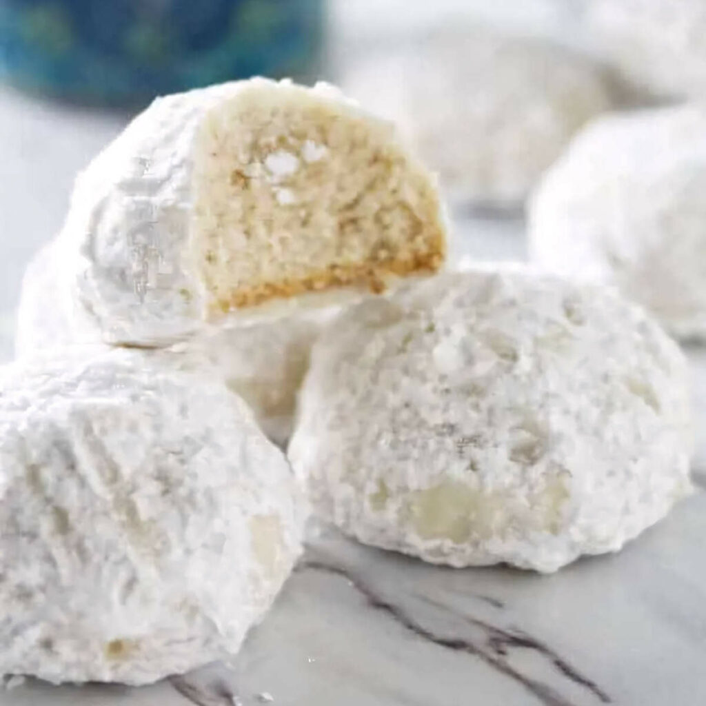 Snowball Cookies (Mexican Tea Cookies) - Savor the Best