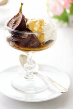 Honey Caramelized Figs with Crème Fraîche - Savor the Best